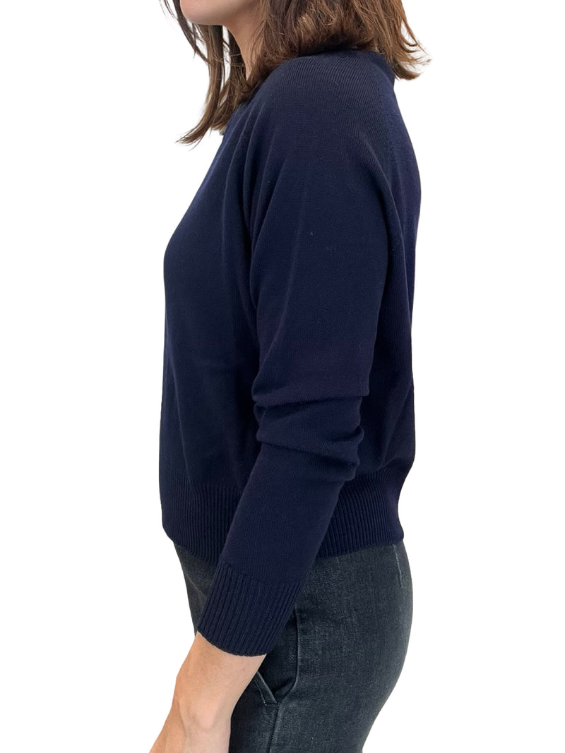 Scaglione V-neck Sweater – ilbacodaseta